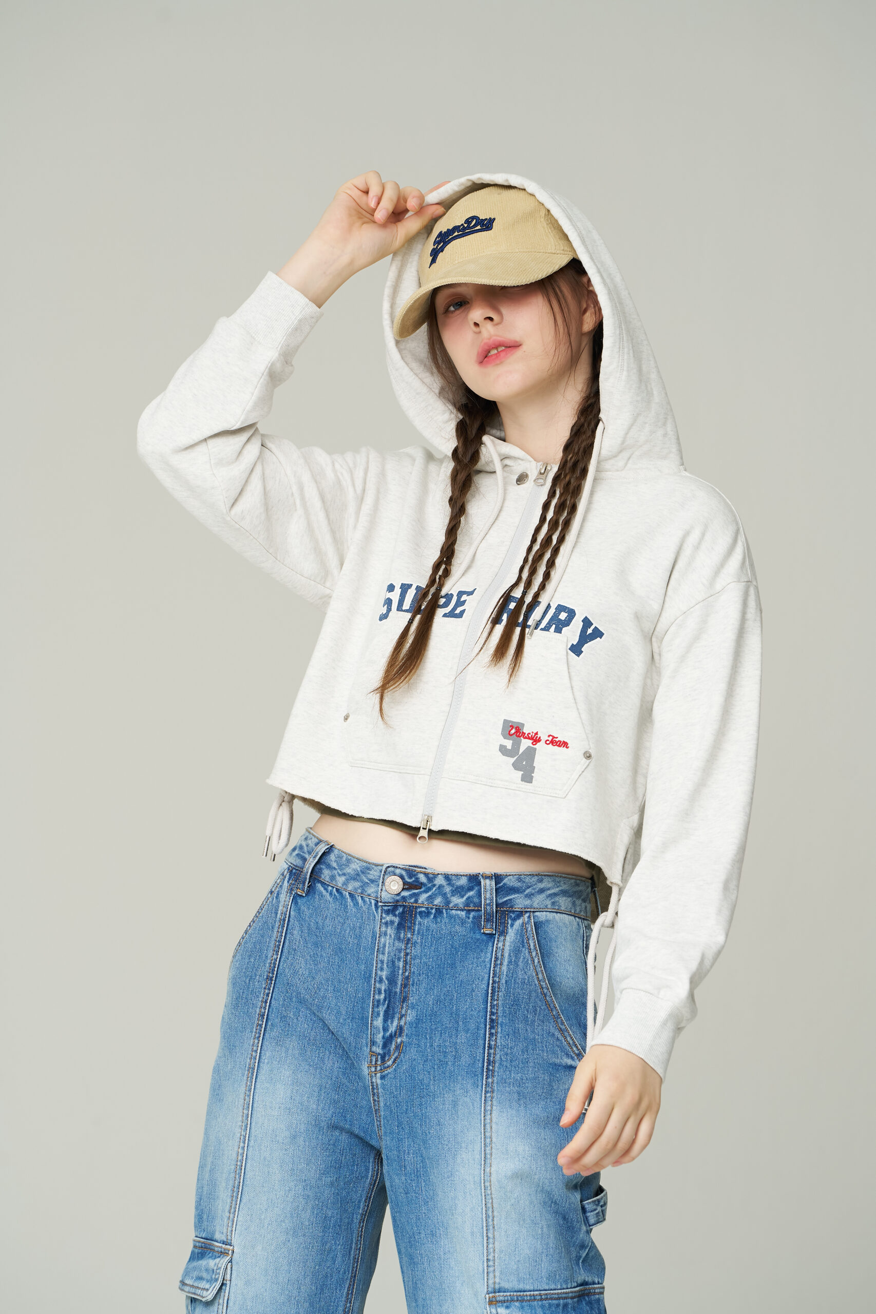 W CROP VARSITY STRING ZIP-UP SWEATSHIRT - L/GREY - Superdry